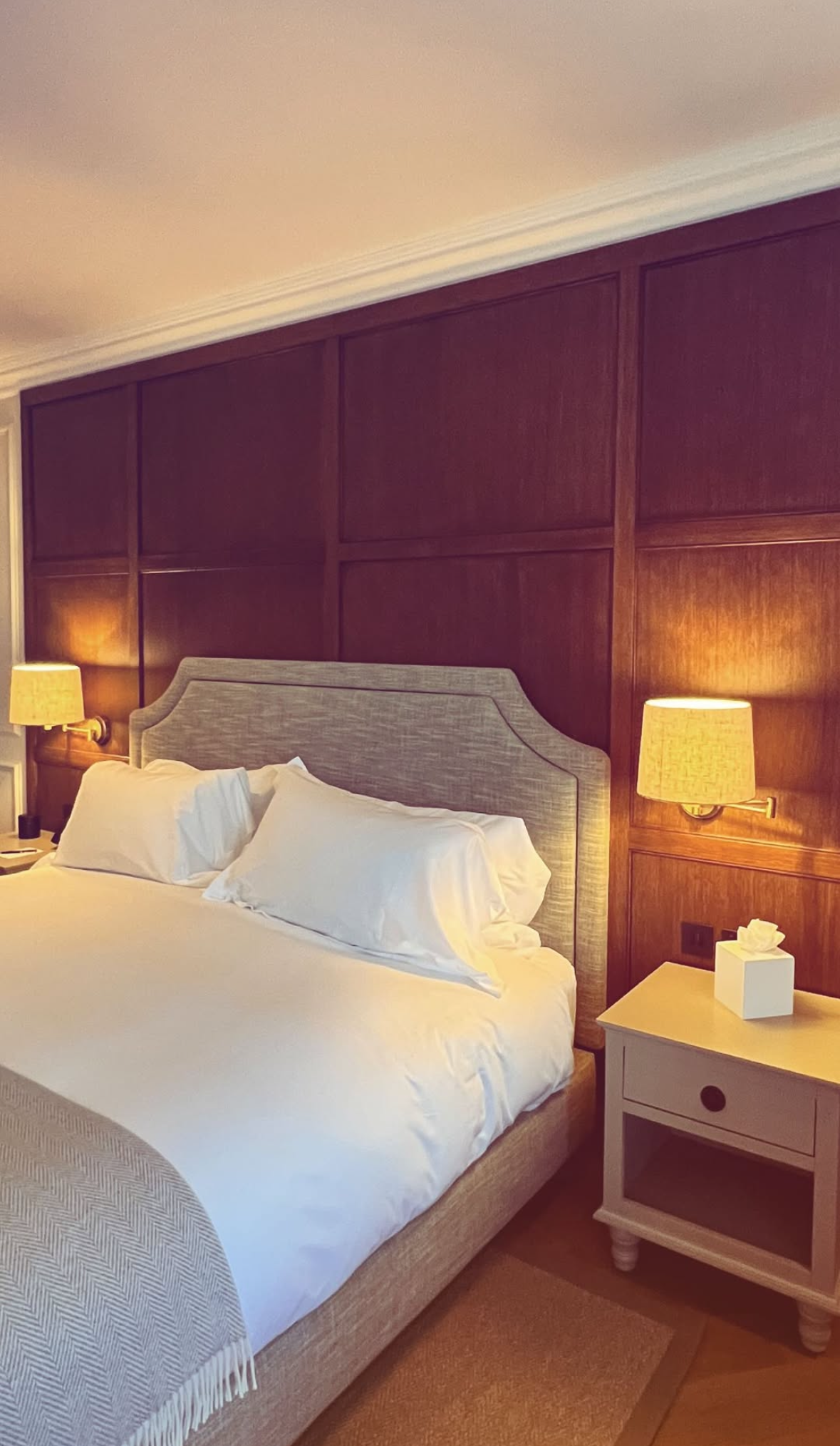 DUNLUCE LODGE HOTEL – KATIEBLEU COLLECTION